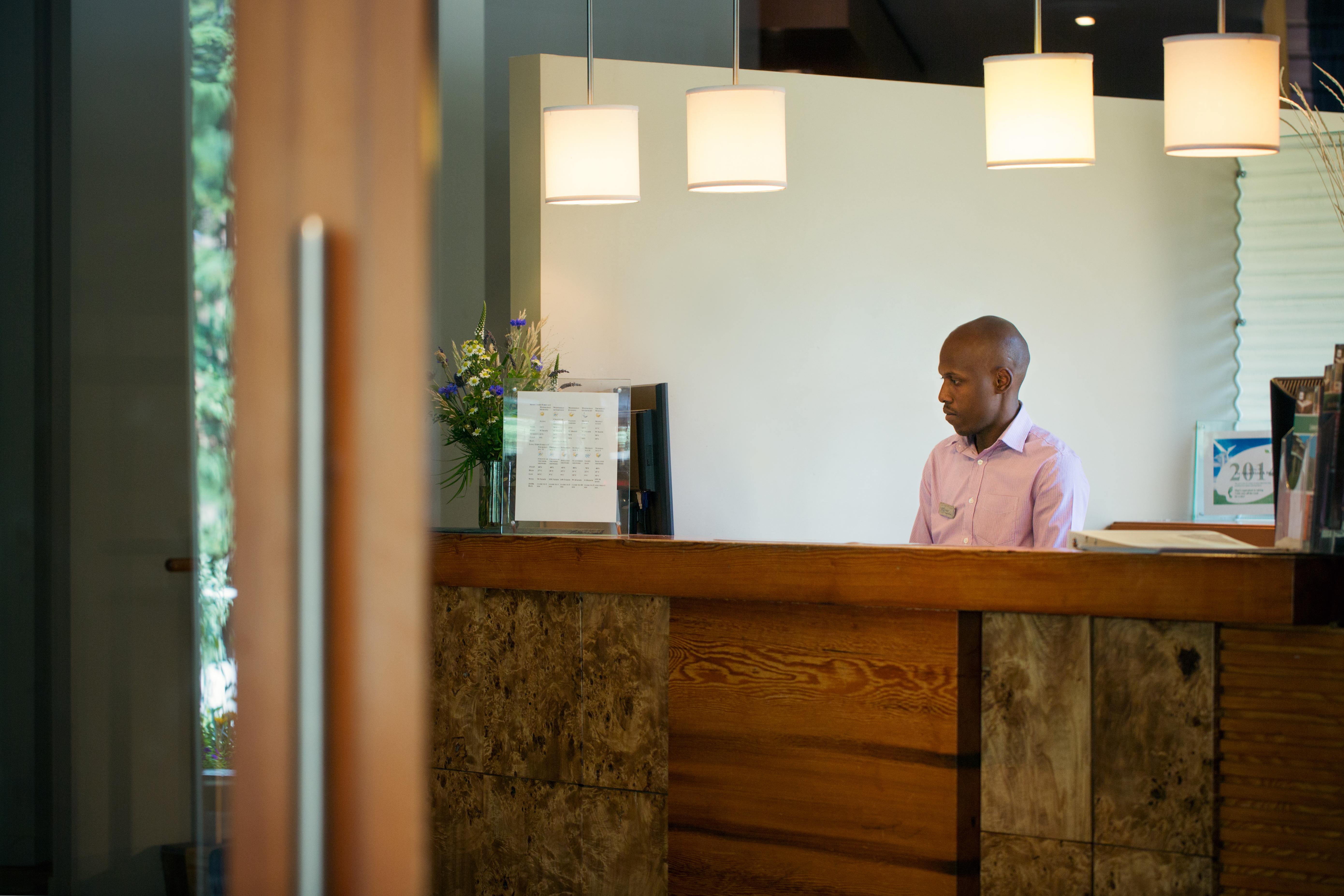 HOTEL JUNIPER HOTEL & BISTRO | ⋆⋆⋆ | BANFF, CANADA | SEASON DEALS FROM $205