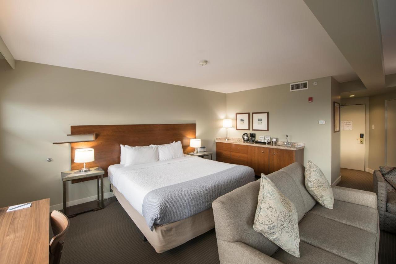 HOTEL JUNIPER HOTEL & BISTRO | ⋆⋆⋆ | BANFF, CANADA | SEASON DEALS FROM $205