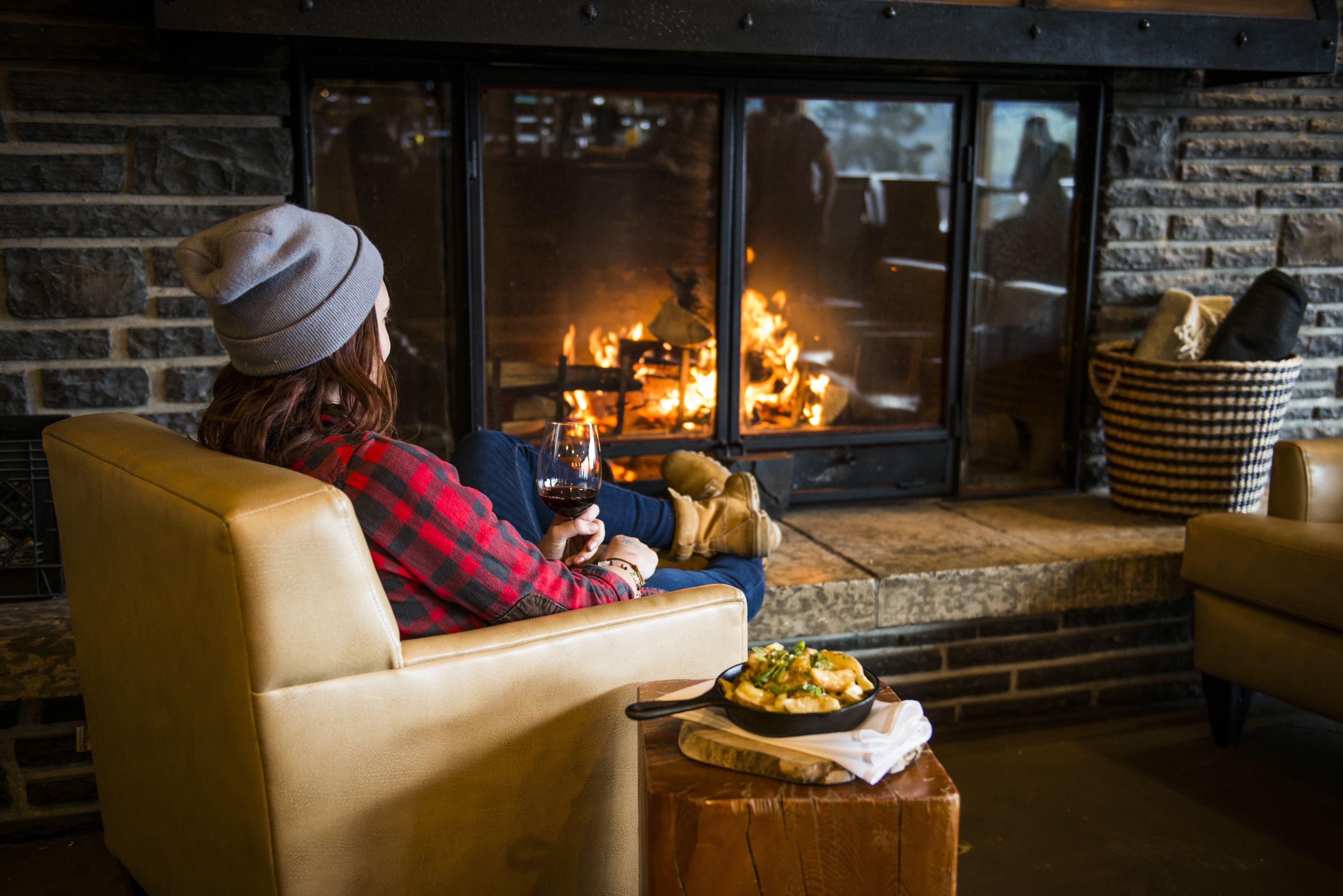 HOTEL JUNIPER HOTEL & BISTRO | ⋆⋆⋆ | BANFF, CANADA | SEASON DEALS FROM $205