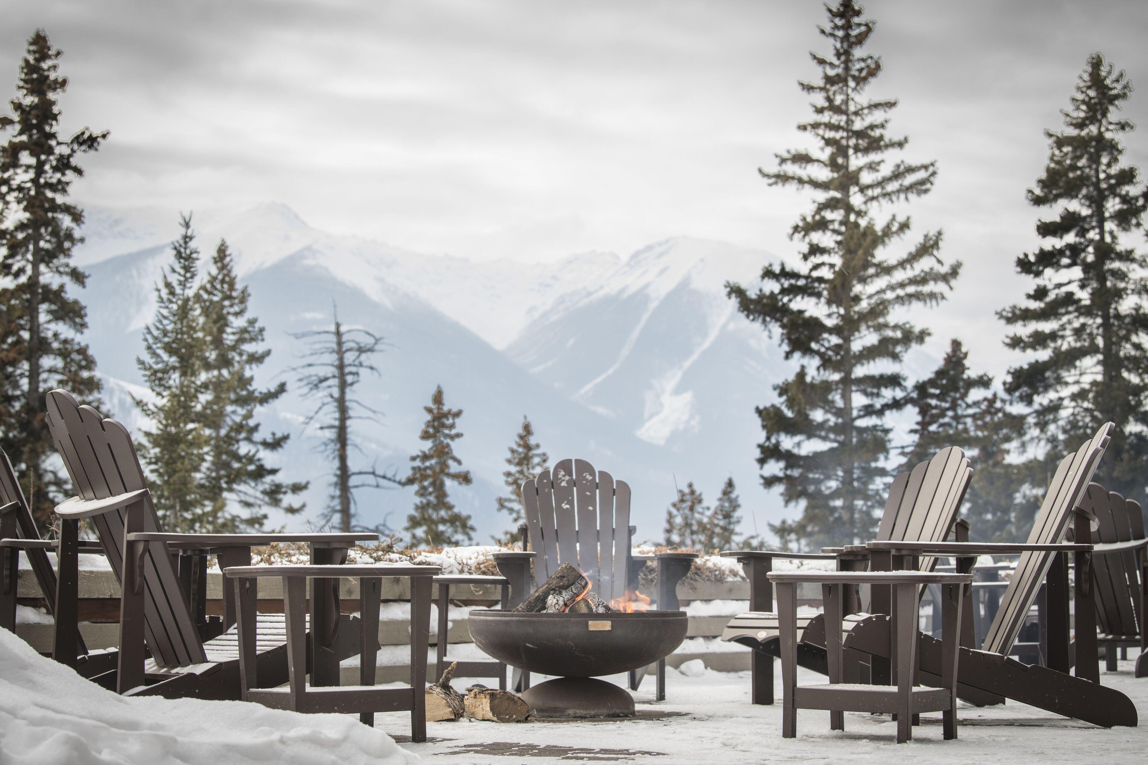 HOTEL JUNIPER HOTEL & BISTRO | ⋆⋆⋆ | BANFF, CANADA | SEASON DEALS FROM $205